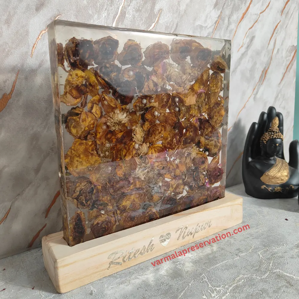 Square Resin Varmala Preservation LED Lamp (10x10 Inch Transparent ...