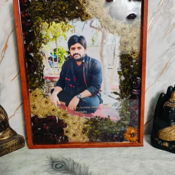 Spiritual Mala Preservation Photo Frame | Real Flower Resin Wall Art ...