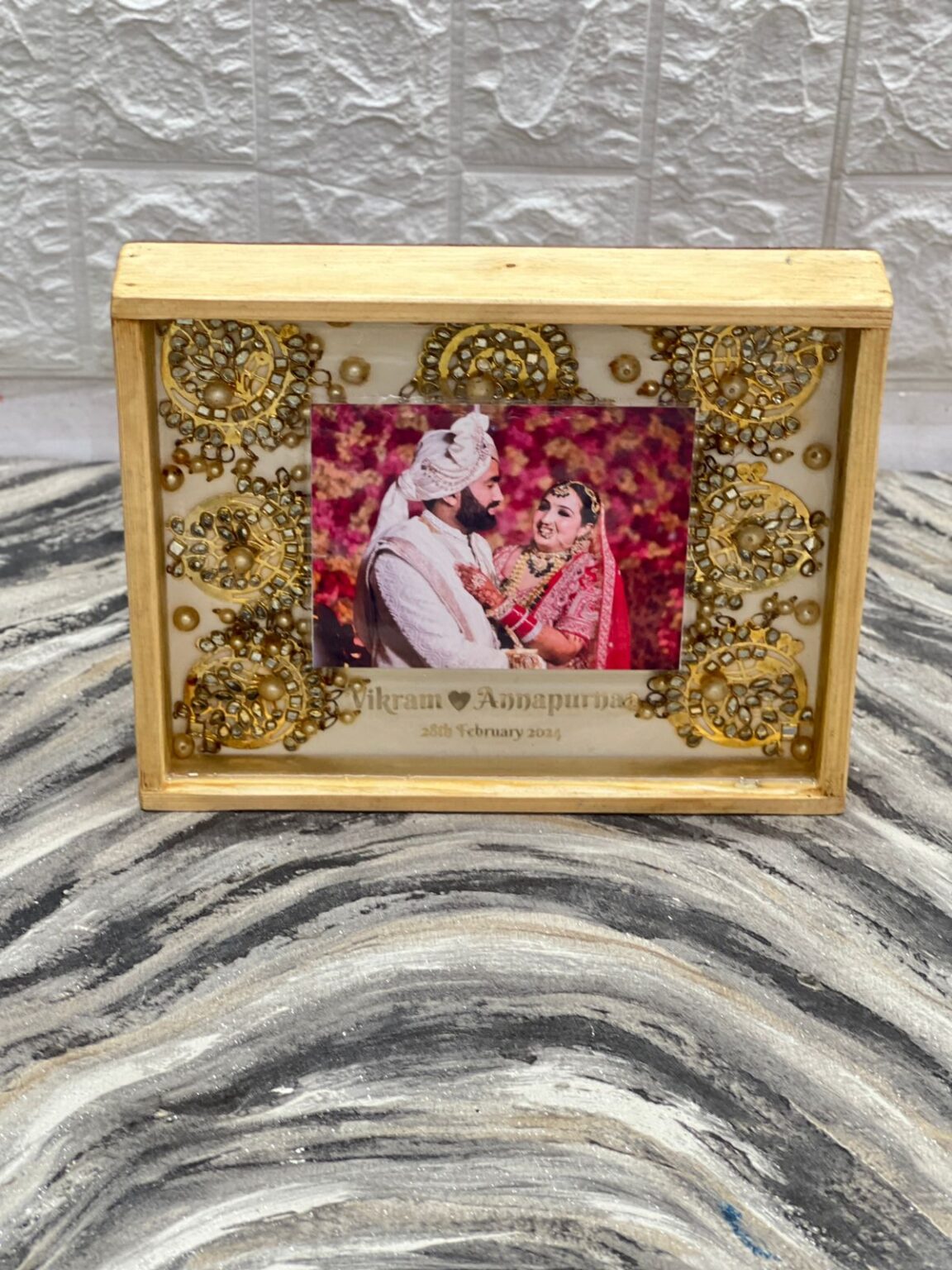 Varmala Preservation Photo Frame Resin, Wedding Garland Keepsake in ...