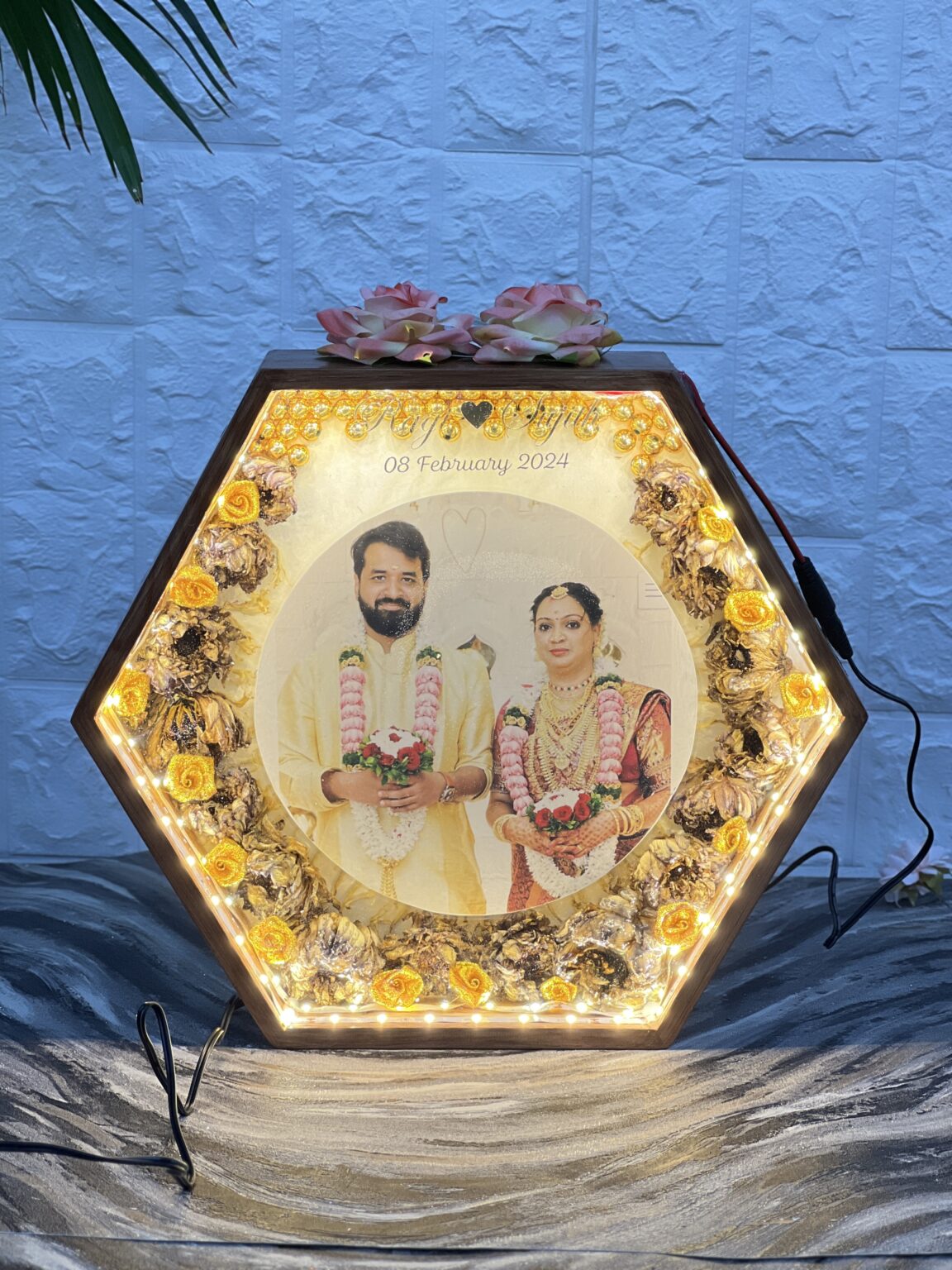 Varmala Preservation Photo Frame Resin, Wedding Garland Keepsake in ...